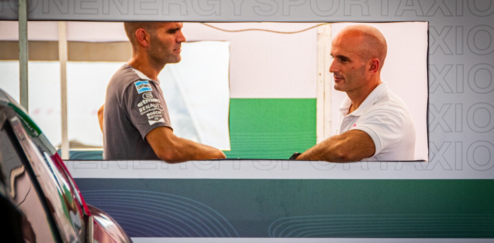 Saparrat se refirió a las regulaciones que definió la FIA para la F1 ...