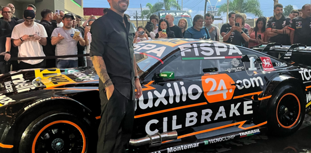 TC: Santero presentó en sociedad el Mustang campeón para 2025 | Carburando