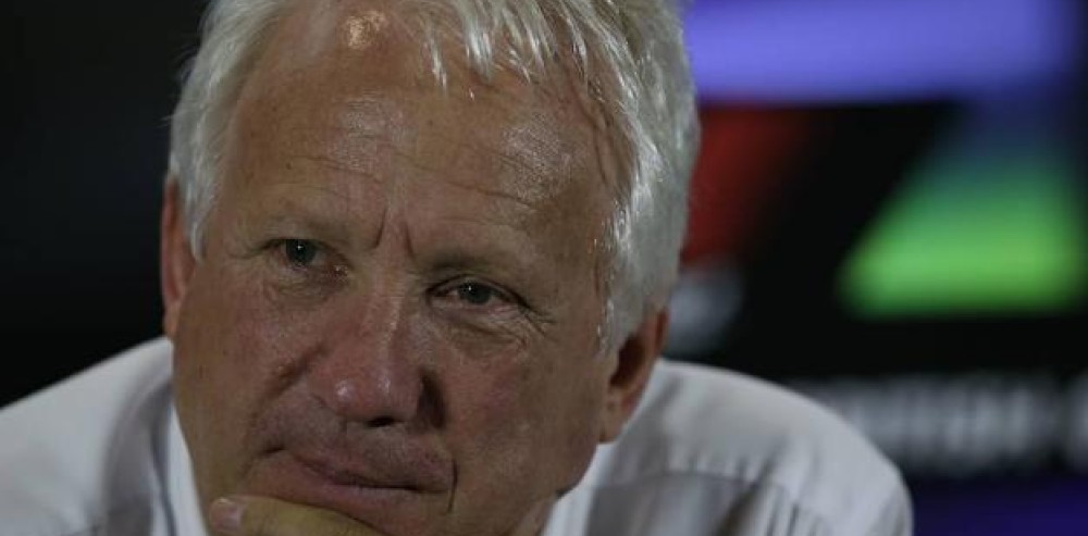 Los pilotos le rindieron homenaje a Charlie Whiting en Silverstone ...