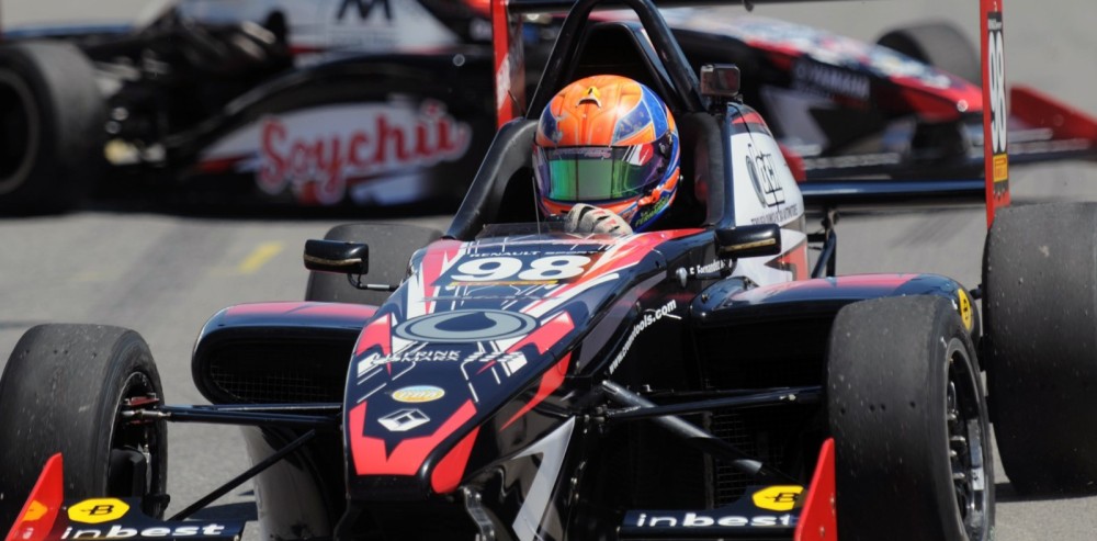 Cuatro pilotos en los planes del Croizet Racing | Carburando